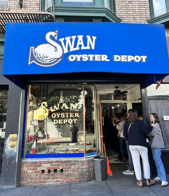 Where locals willingly wait in line because some things – like perfectly shucked oysters – are worth standing for.