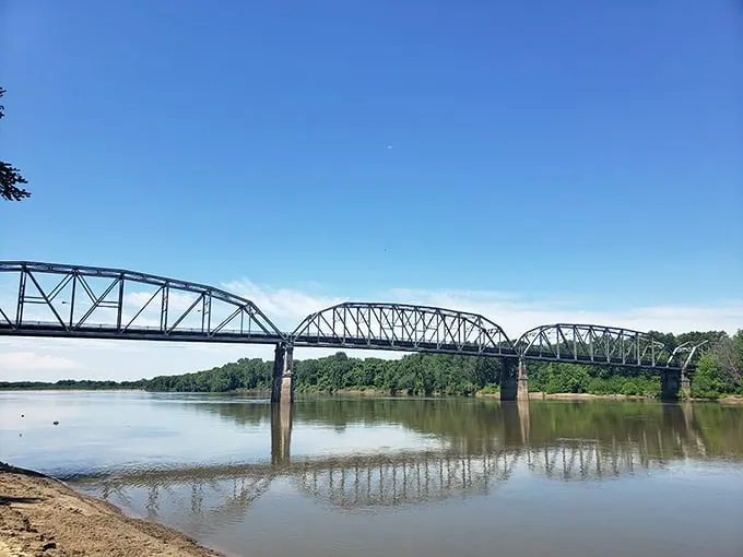 The Wabash River Bridge stands as a steel sentinel, connecting shores while providing the perfect spot for contemplative gazing that rivals any meditation app.