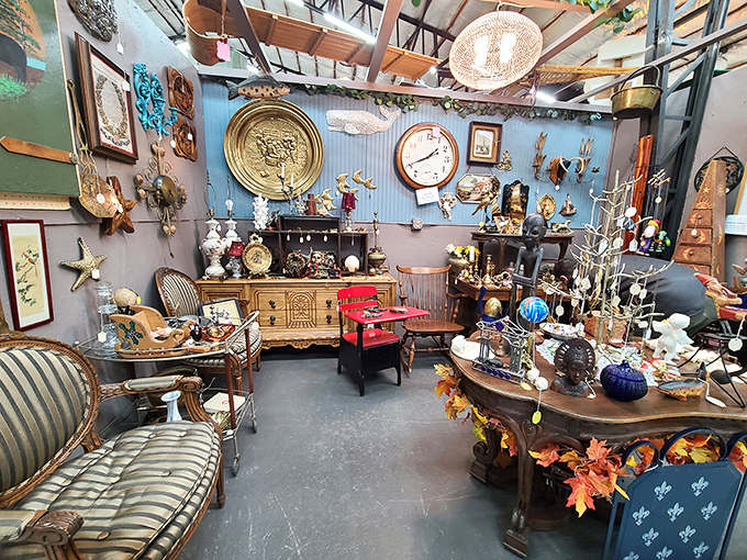 This nautical-themed booth looks like it sailed straight out of a Wes Anderson film. That blue wall could make even landlubbers dream of coastal living.