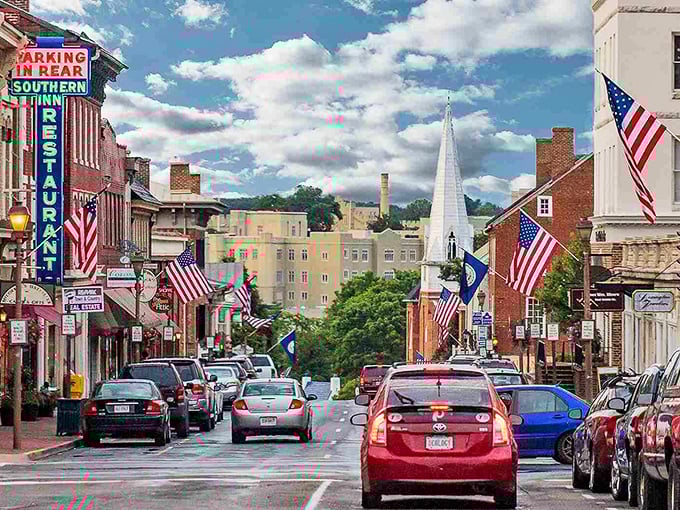 Lexington's historic downtown offers that perfect blend of Southern charm and walkable convenience.