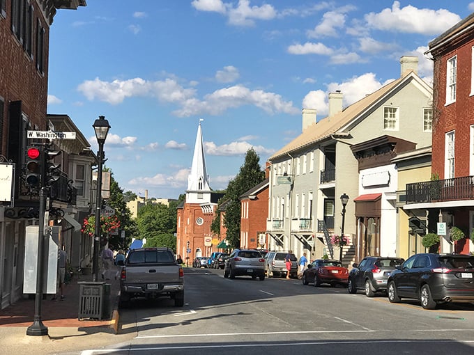 The tree-lined streets of Lexington provide natural air conditioning and a dose of small-town serenity.