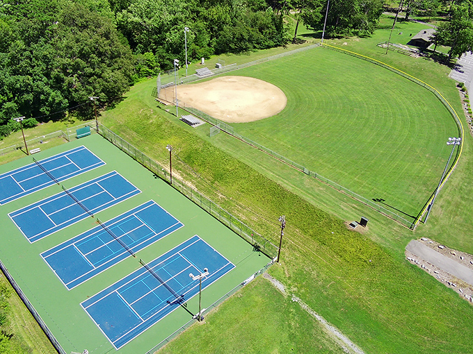 Game, set, match! Ballou Park's recreational facilities offer everything from tennis courts to baseball fields—suburban paradise for the athletically inclined.