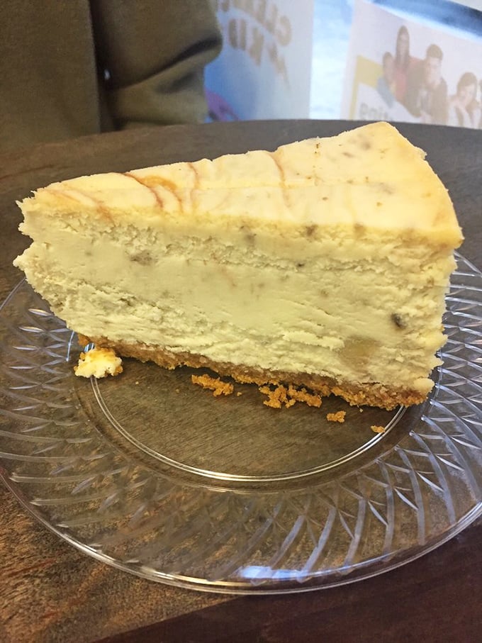 Behold the perfect marriage of banana and cheesecake—a union so harmonious it could teach relationship counselors a thing or two.