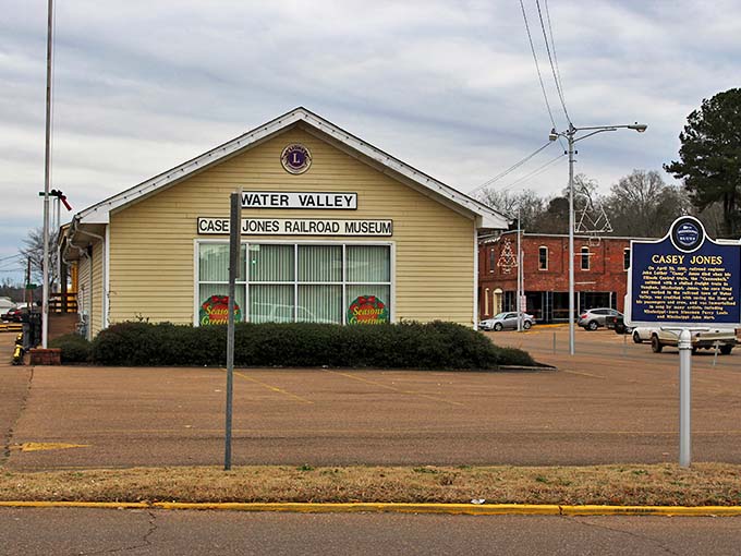 All aboard for a slice of Americana! The Casey Jones Railroad Museum celebrates Water Valley's rich railway heritage with small-town enthusiasm.