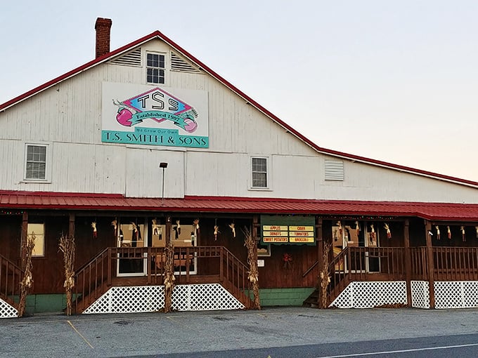 T.S. Smith & Sons farm market has been connecting Delawareans to locally grown goodness since 1907, when "farm-to-table" wasn't a trend but simply called "dinner."