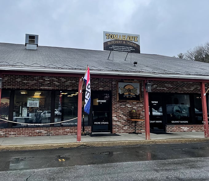 Brick, brews, and beautiful beef – the holy trinity of comfort food awaits behind these humble doors. No pretension, just perfection.