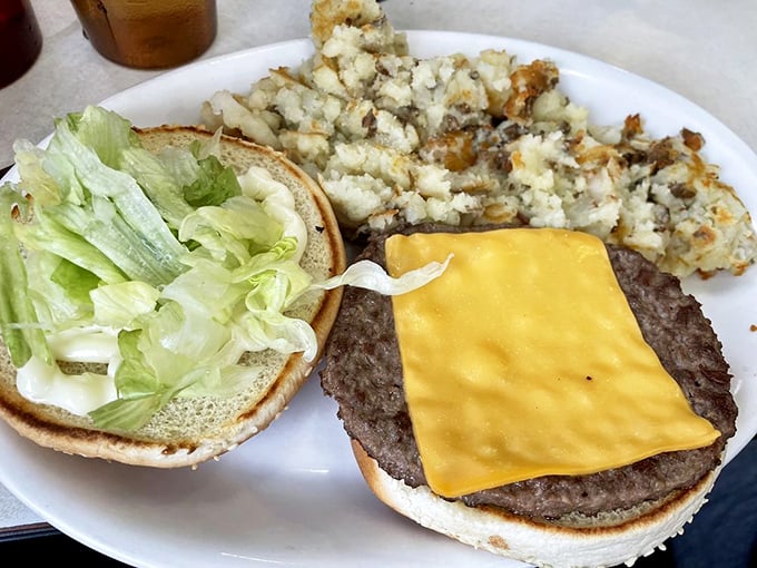 Those hashbrowns aren't just crispy—they're the result of decades of griddle wisdom, paired with an omelet that means business.