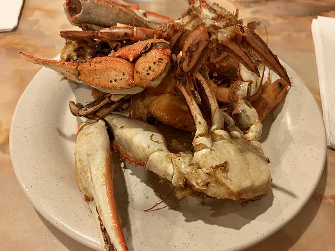 Crab legs – the undisputed heavyweight champions of any serious buffet. These oceanic treasures require strategy, patience, and zero shame about wearing a bib.