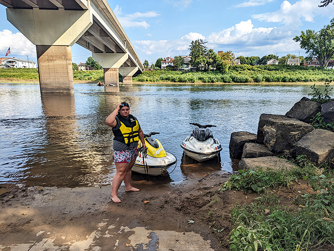 Water recreation done right—life vests and smiles required. The Susquehanna's gentle current welcomes adventurers of all experience levels.