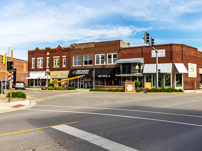 Red brick buildings and wide streets create Casey's postcard-perfect downtown – where Mayberry meets modern charm without sacrificing either.