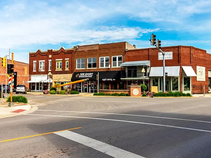 Red brick buildings and wide streets create Casey's postcard-perfect downtown – where Mayberry meets modern charm without sacrificing either.