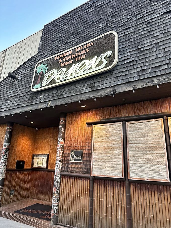 Damon's tropical-meets-steakhouse vibe promises an escape – where tiki drinks and T-bones create the perfect vacation on a plate.