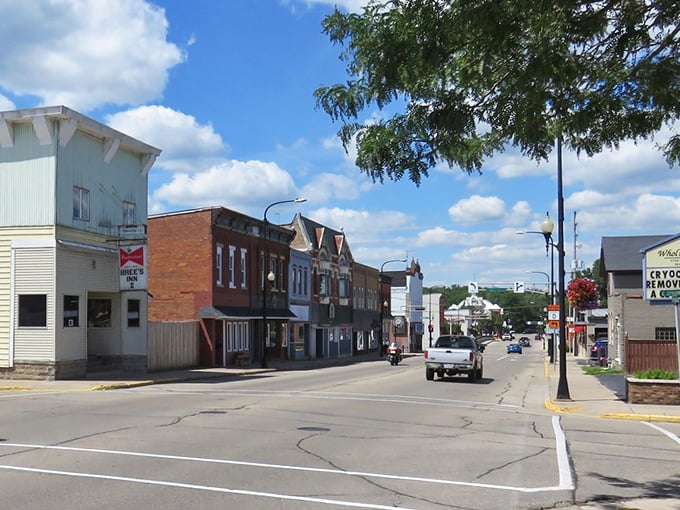 New London's downtown stretches before you like a living postcard—where brick buildings house shops worth browsing for hours.