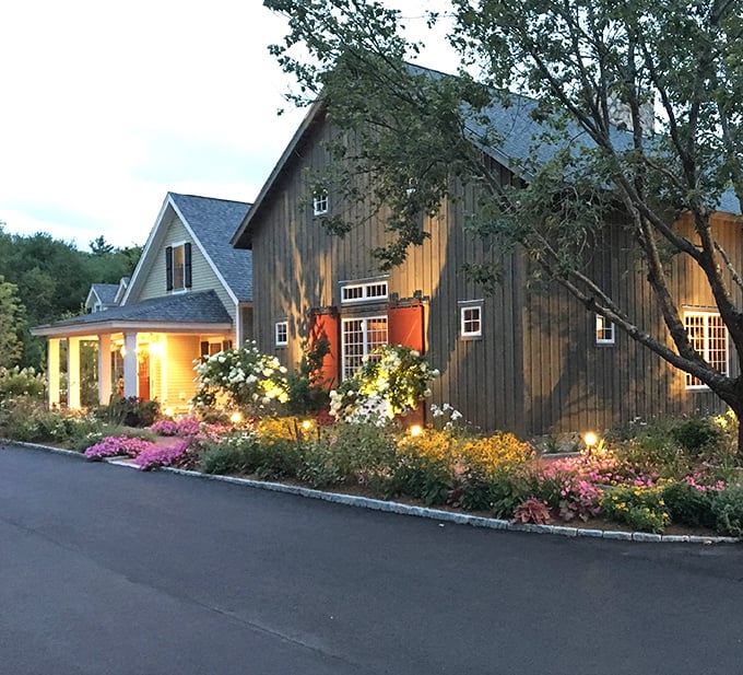 Gardens bloom and steaks sizzle at this converted barn. When New Hampshire charm meets culinary craft, your taste buds win the lottery.