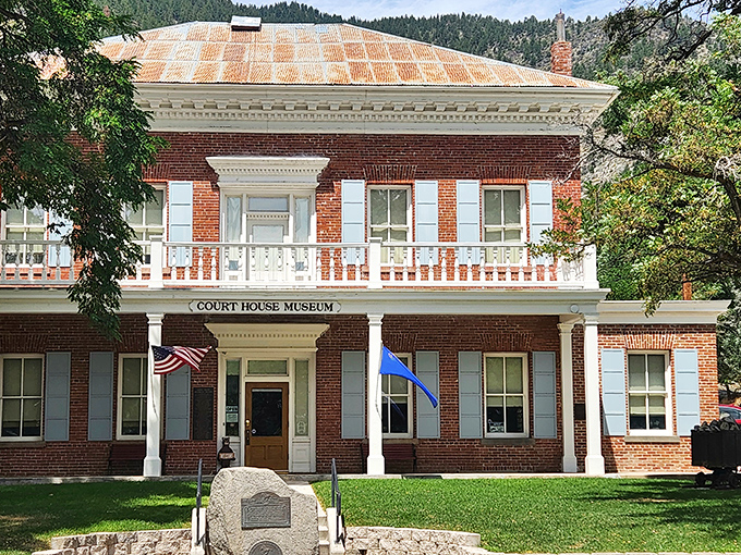 The Courthouse Museum stands proud with its brick façade and white columns – justice was served here long before Las Vegas was even a twinkle in a developer's eye.