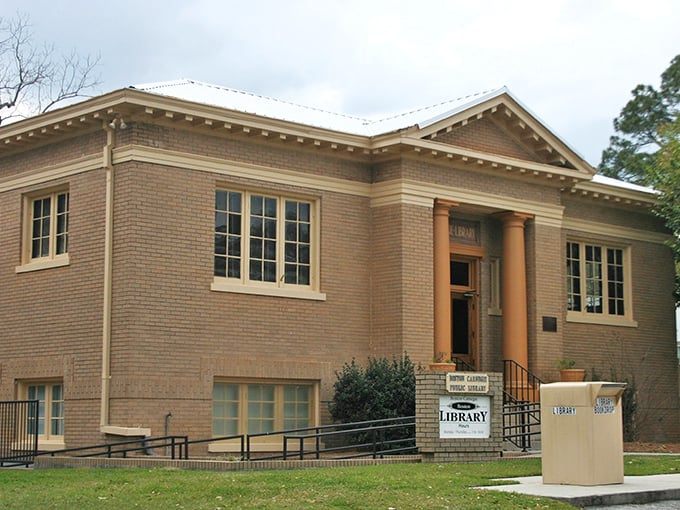 This isn't just a library—it's a temple of knowledge dressed in brick, where small-town stories and world literature share the same dignified home.