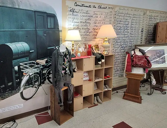 A historical display corner where vintage meets mission. That lamp has probably witnessed more dinner conversations than most therapists.