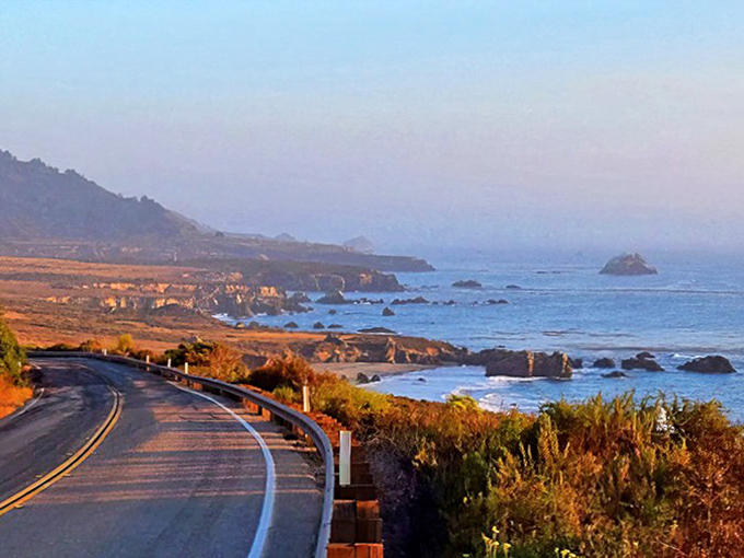 Golden hour transforms the coastline into a scene worthy of a classic film. Hitchcock could have shot a masterpiece here—minus the terror.