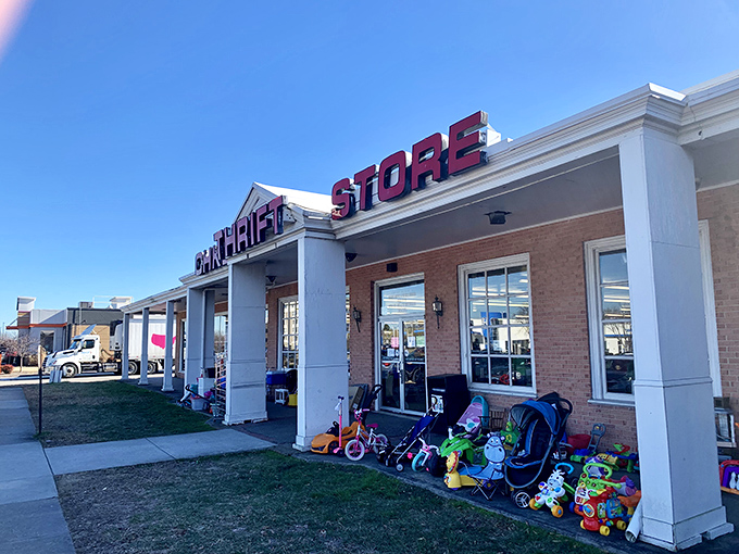 Those white columns add serious curb appeal - shopping for charity never looked so classy.