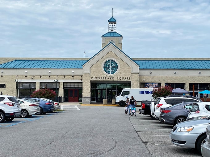 Chesapeake Square's distinctive architecture makes it instantly recognizable, even at dusk. That circular window watches over shoppers like a retail cyclops.