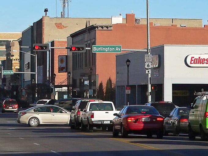 Hastings' downtown boasts impressive historic buildings and traffic lights that rarely turn red for more than a minute—perfect for a relaxed pace of life.