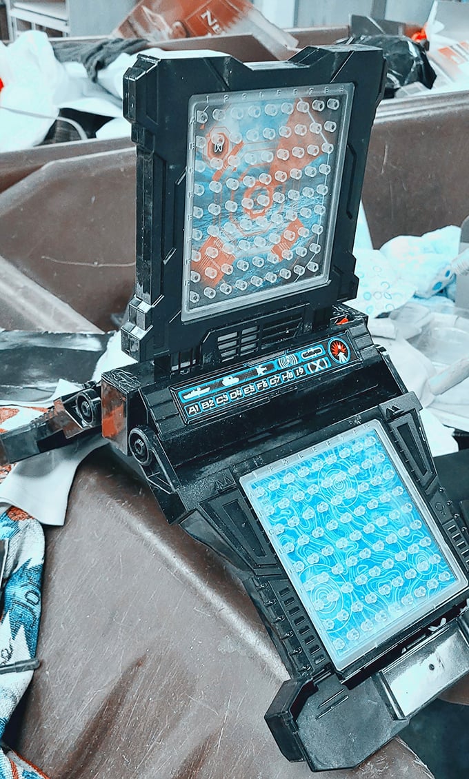 Remember when Battleship was high-tech? This electronic version bridges the gap between nostalgic board games and modern entertainment needs.