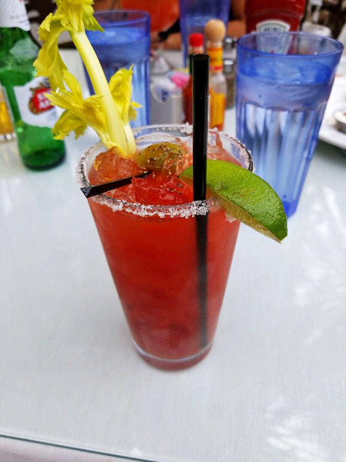 Not just date shakes—their Bloody Mary comes fully loaded with celery, lime, and enough spice to kickstart your desert adventure.
