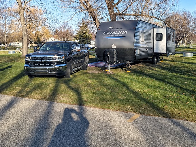 RV camping in East Tawas: where "roughing it" includes all the comforts of home. This outdoor paradise proves you don't need to sacrifice a good night's sleep for stargazing.