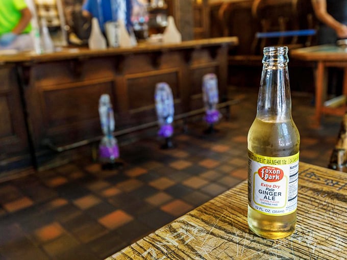 Even the beverages keep it classic. A cold Foxon Park ginger ale—the local Connecticut soda that's been washing down these burgers for generations.