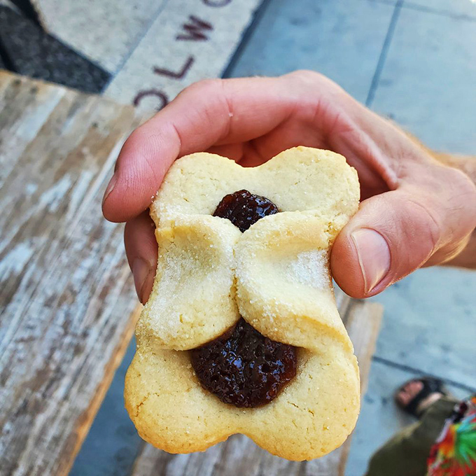 This flower-shaped guava cookie isn't just adorable—it's delicious evidence that beauty and flavor can coexist perfectly.