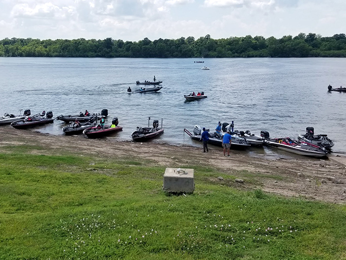 Fishing boats line the Mississippi's shore, ready to take anglers to spots where the fish are always biting (or so the stories go).