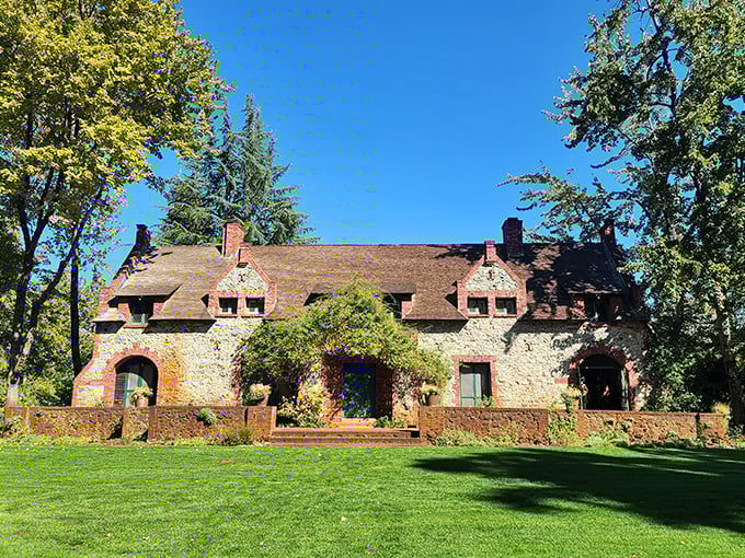 The Empire Mine owner's cottage looks like it was plucked from an English countryside and replanted in California gold country, complete with manicured gardens.