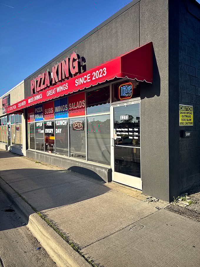 Pizza King's bold red awning makes a royal proclamation that your taste buds will soon confirm.