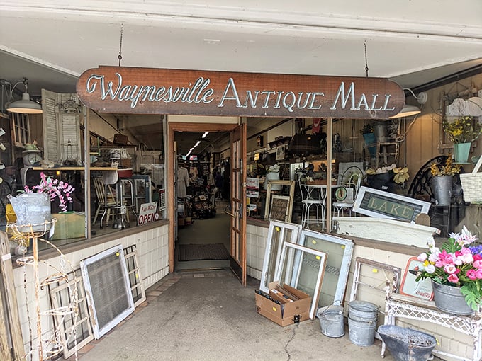 Peek through these windows and you'll spot a wonderland of vintage treasures stacked nearly to the ceiling.