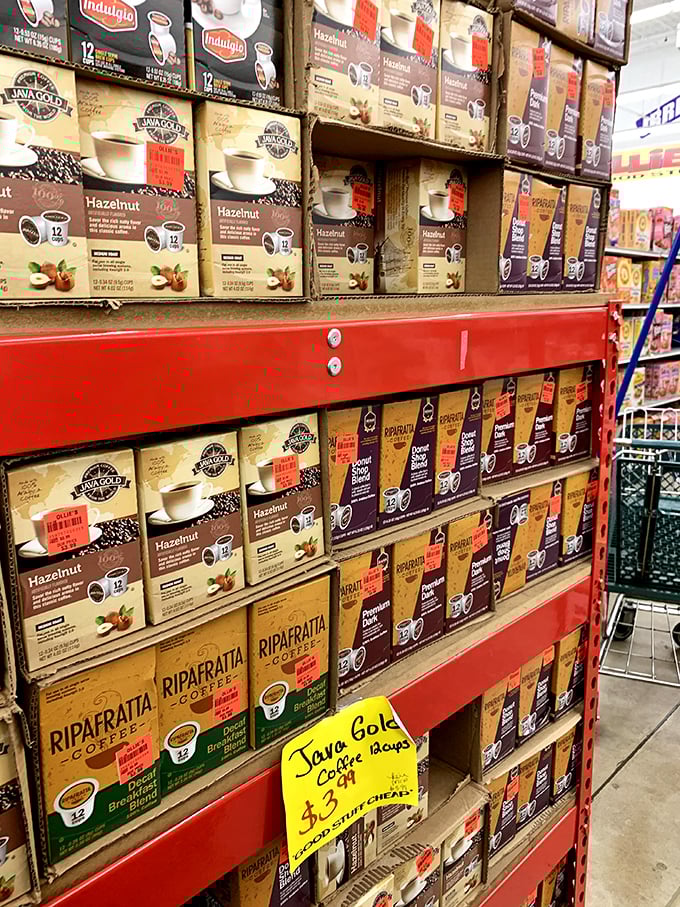 Coffee connoisseurs, rejoice! Premium java at bargain basement prices means your morning brew can be both fancy and fiscally responsible.