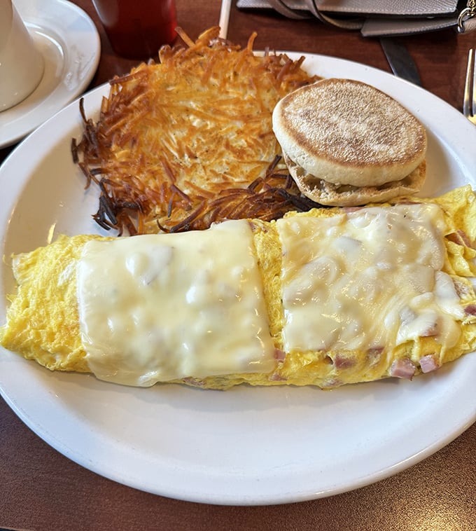 This omelet and hash brown combo is the breakfast equivalent of bringing your A-game to an 8 AM final exam.