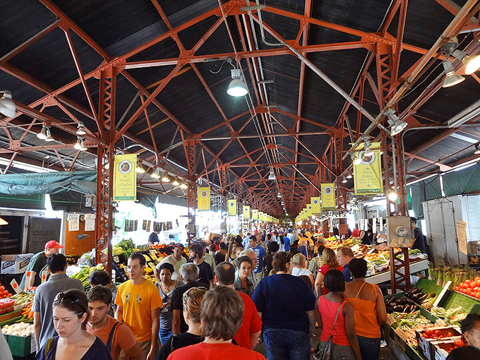 The bustling farmers market offers Maplewood residents farm-fresh produce without farm-fresh prices—a colorful cornucopia that makes eating well on a budget deliciously possible.