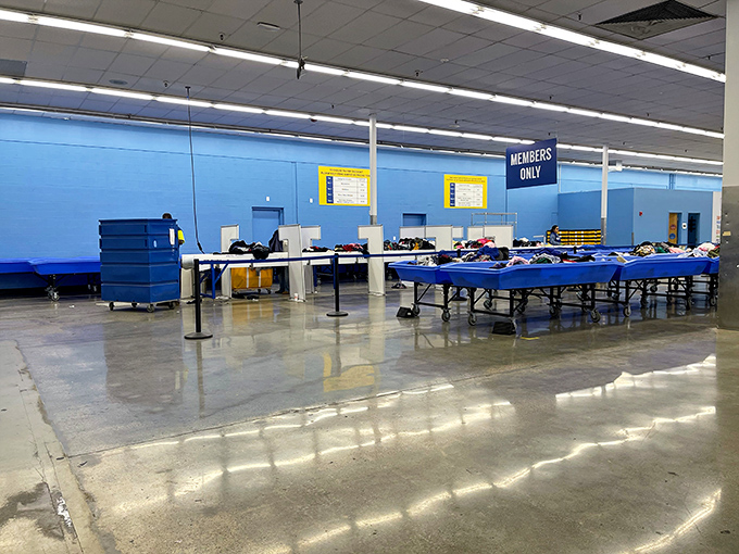 The "Members Only" section isn't hiding a secret handshake—just additional bargains for the truly dedicated thrifting professionals.