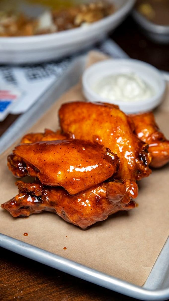 Nashville hot wings that make your taste buds think they've scored front-row tickets to a country music festival.