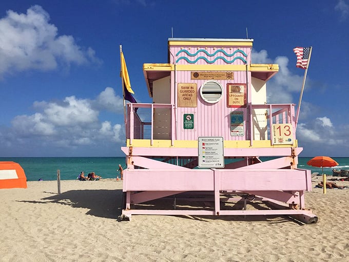 Atlantic energy meets urban convenience at this Miami gem where boat watching becomes the day's entertainment.