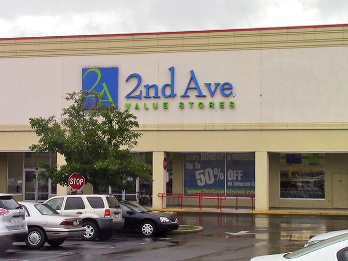 The 2nd Ave sign promises what lies within – value that makes even rainy day shopping worthwhile.