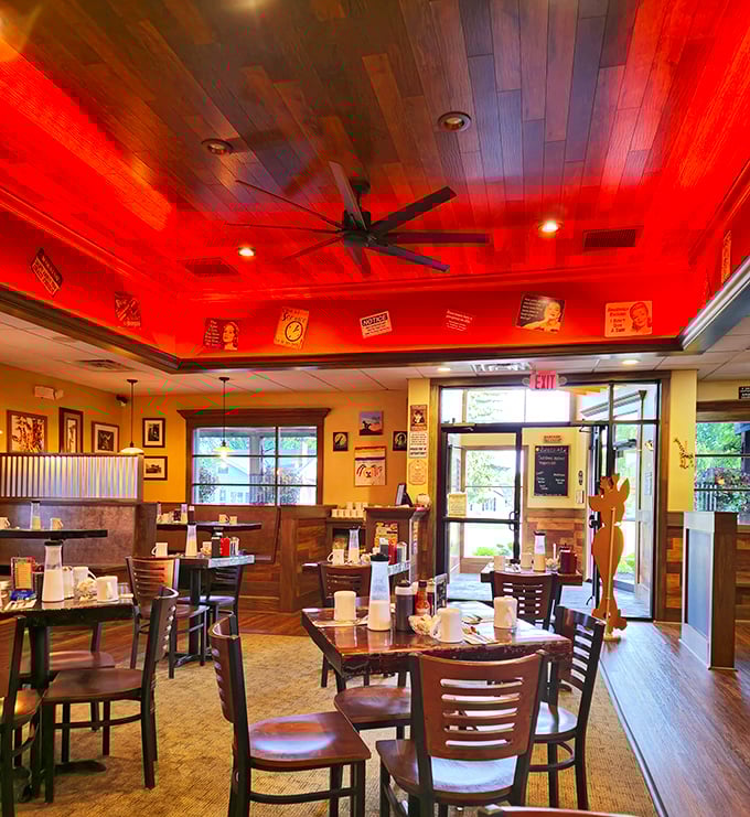 Those warm wooden ceiling panels at JT's create the perfect ambiance for comfort food – like eating inside a perfectly toasted marshmallow.