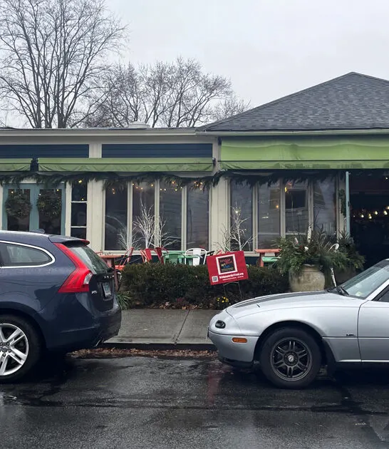 connecticut breakfast dining tradition ftr