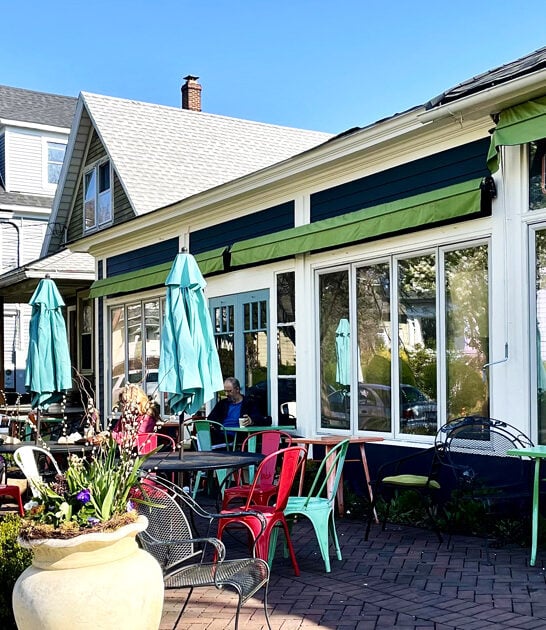 connecticut cozy breakfast restaurant ftr