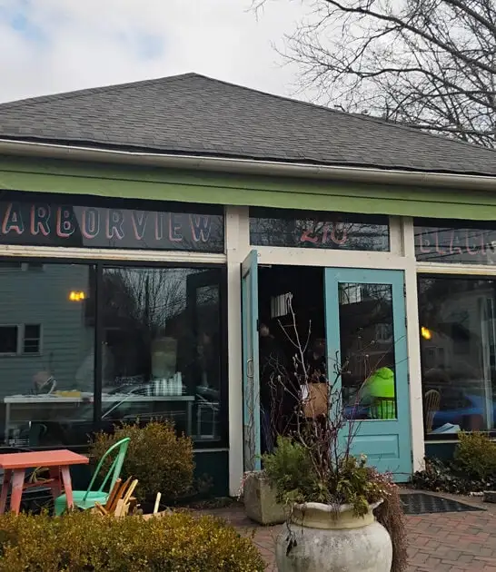connecticut local breakfast restaurant ftr