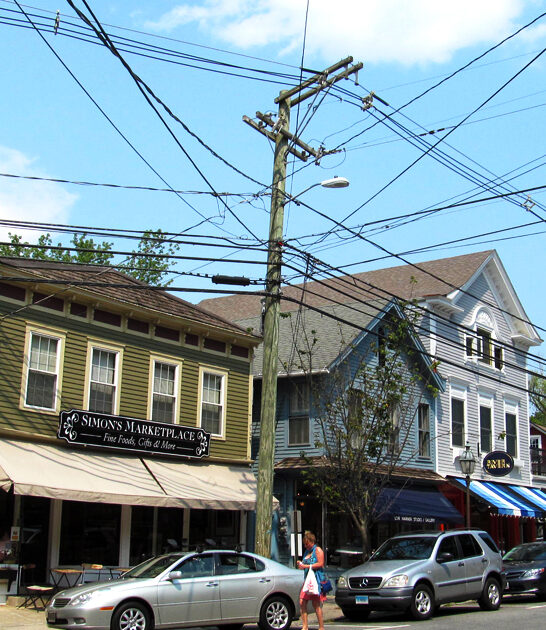 connecticut postcard perfect town ftr