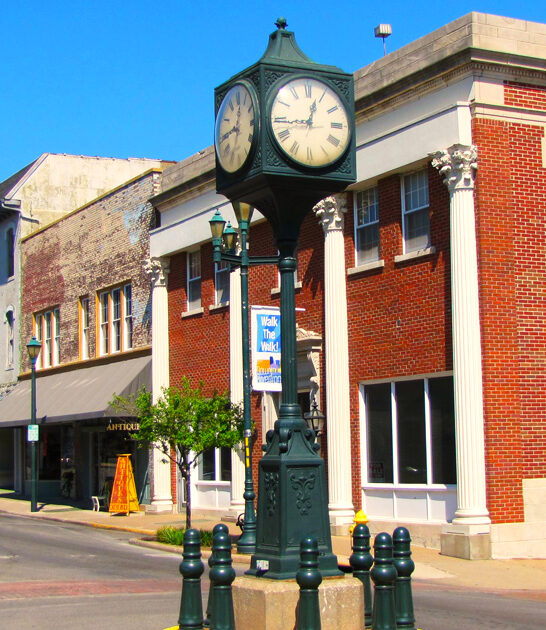 dreamy missouri peaceful town ftr