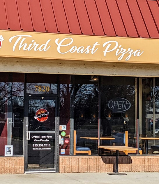 kansas pizza restaurant favorite ftr