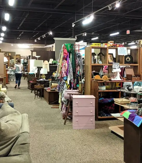 massive thrift shop kansas ftr