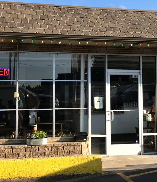 pizza restaurants colorado drive ftr